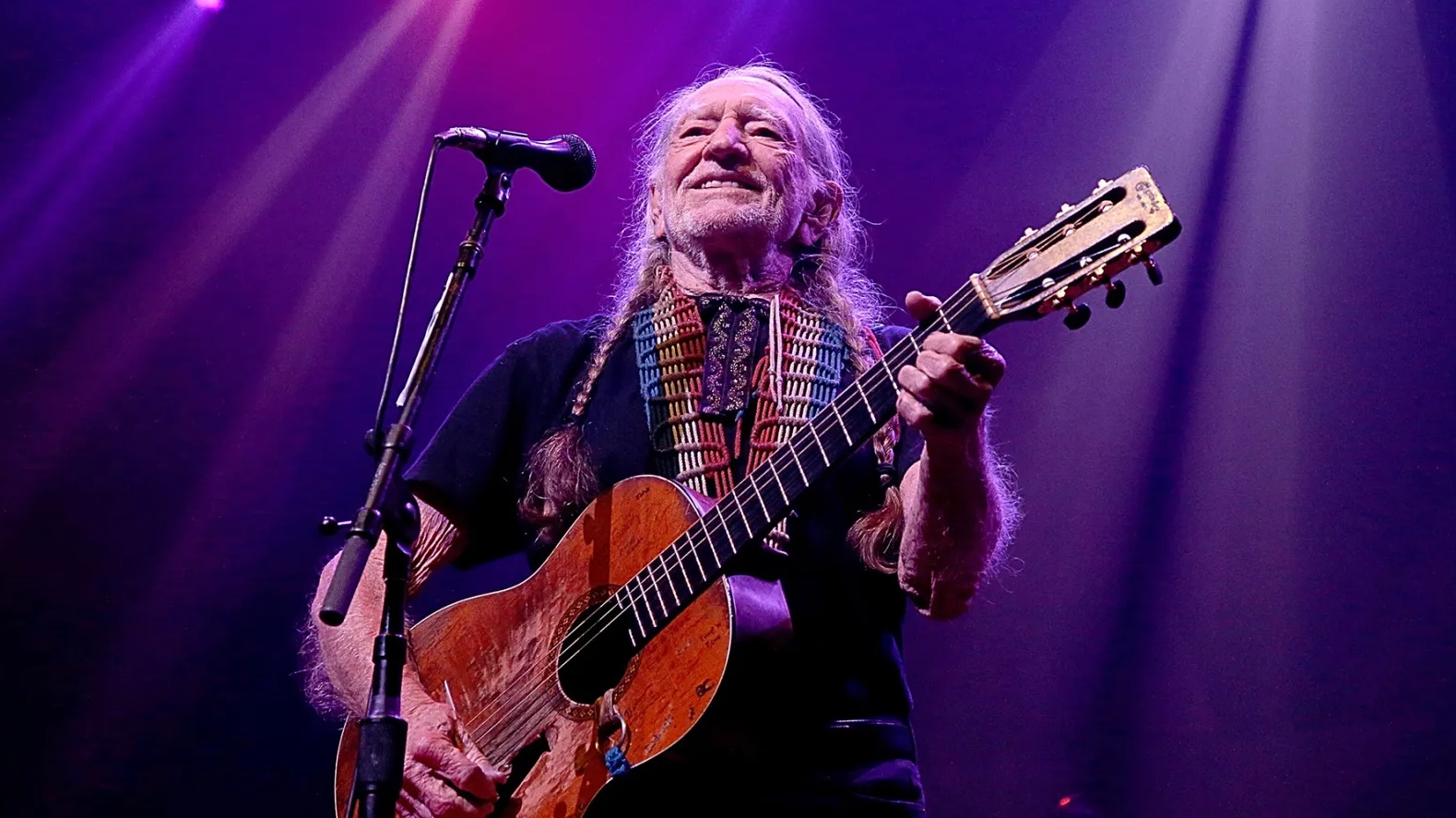 The Legacy of Willie Nelson: Songs, Albums, and Reviews - Willie Nelson ... The Legacy of Willie Nelson: Songs, Albums, and Reviews - Willie Nelson ...